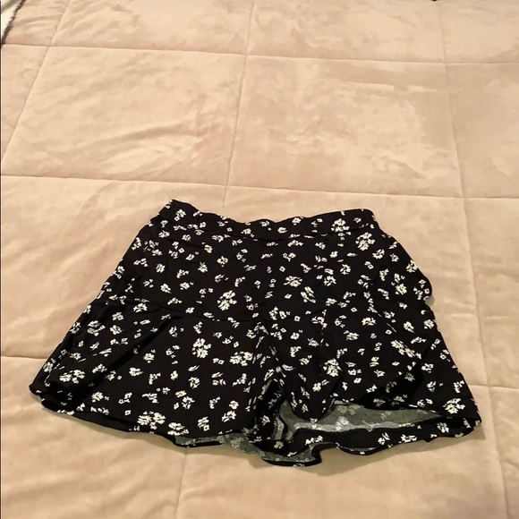 Zara | Skirts | Zara Super Cute Skorts | Poshmark